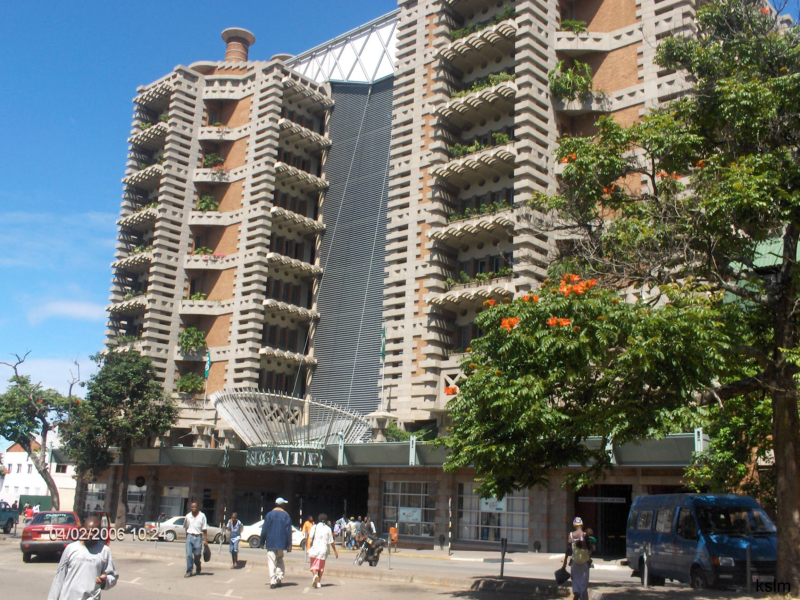 A Termite Inspired Building - Convergence Architecture